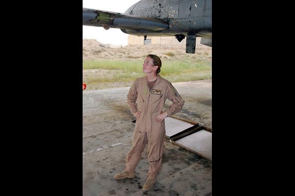 Rough air over Baghdad: A-10 pilot Kim Campbell flies into aviation ...